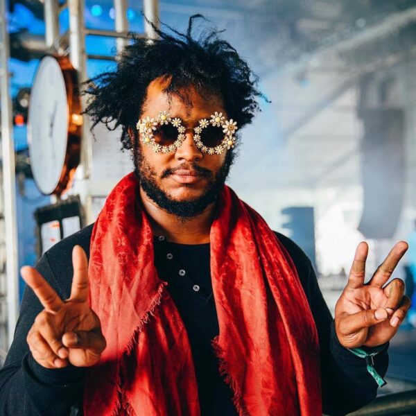 Saiba por que você tem que ver show do músico genial Thundercat em SP