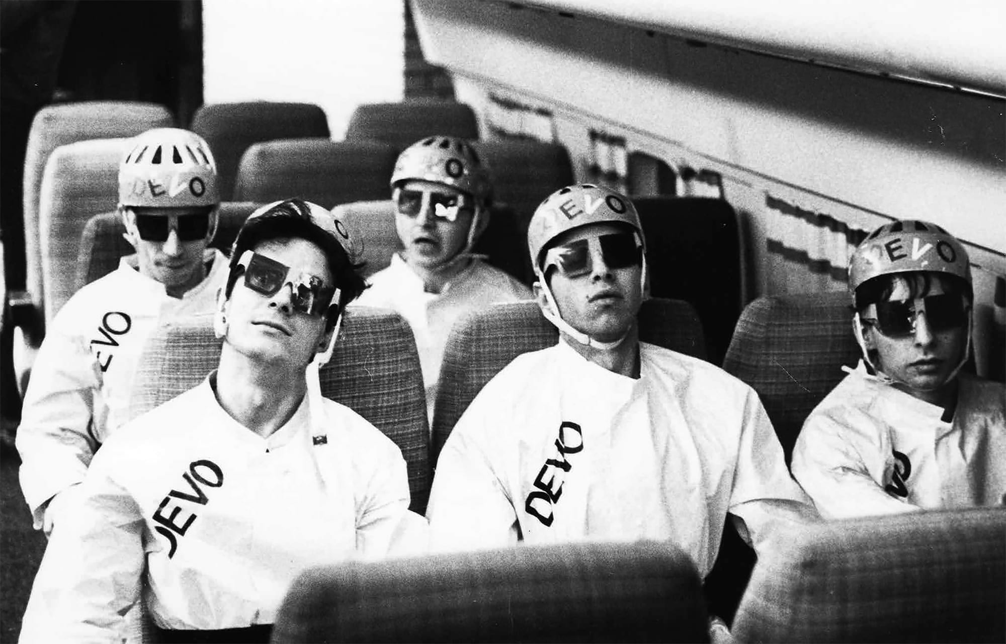 Sete bandas que fizeram do punk e o eletrônico uma coisa só