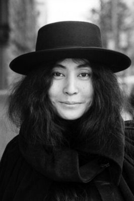 Aos 89 anos, Yoko Ono é uma das artistas mais influentes do mundo